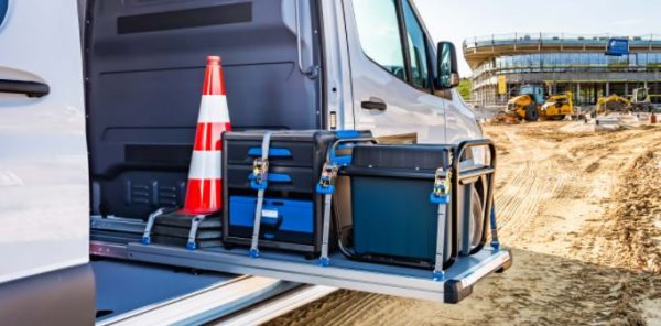 Pull-Out Loading Platform – Gala Gold Hong Kong Ltd